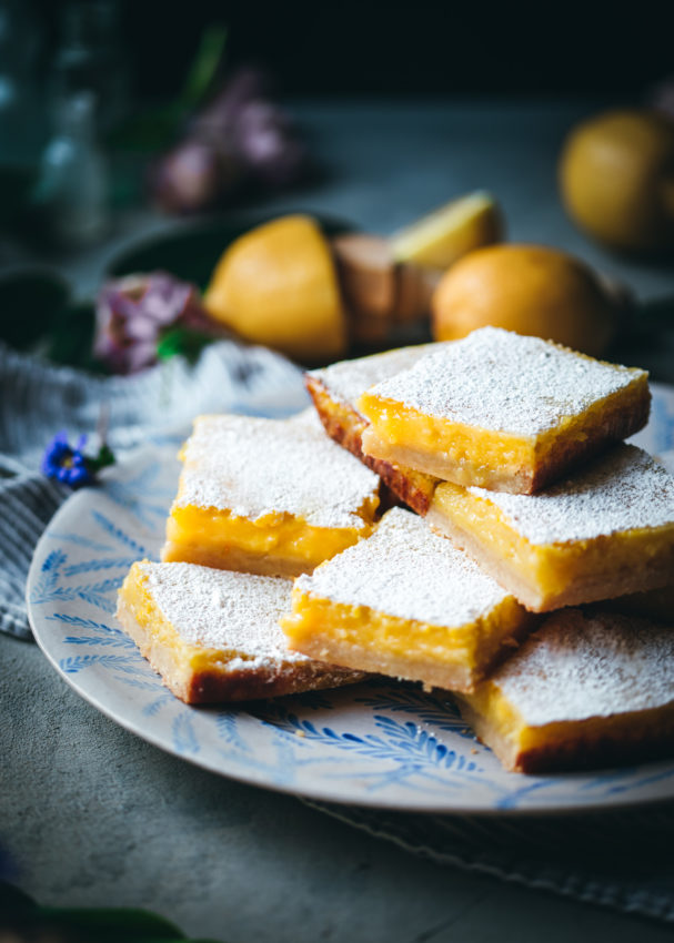 Lemon Bars with a Touch of Vanilla | Adventures in Cooking